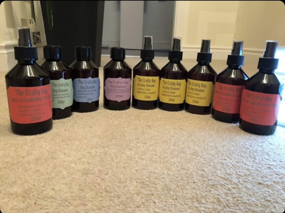 Natural Dry Dog Shampoo Spray – Hounds and Heli's